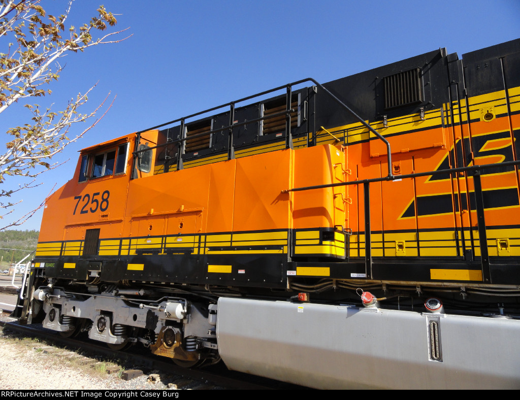 BNSF 7258